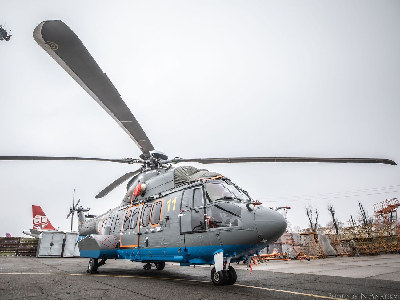 Украина получила вертолет Super Puma от Airbus / ГОРДОН