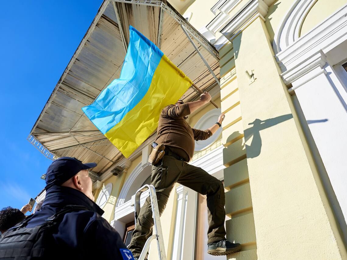 Проверили вокзал и поставили Starlink. "Укрзалізниця" готовится к ...