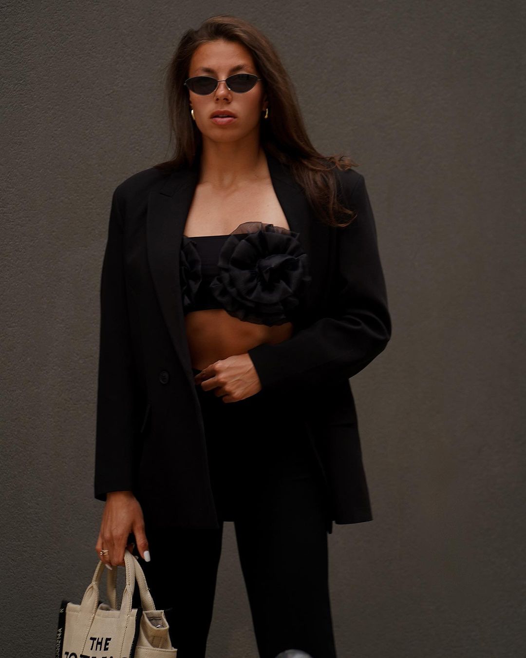 Бех-Романчук показала образ із сумкою від Marc Jacobs за 15 тис. грн